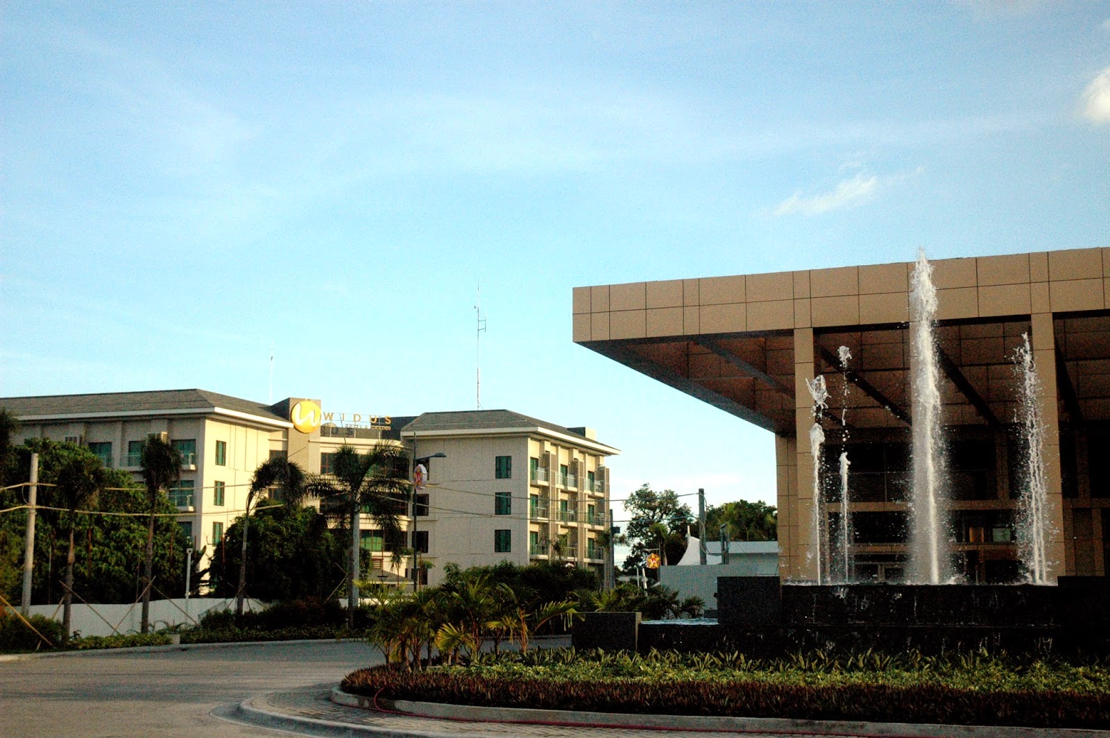 DUDE FOR FOOD: Upping the Ante Up North at Widus Hotel & Casino