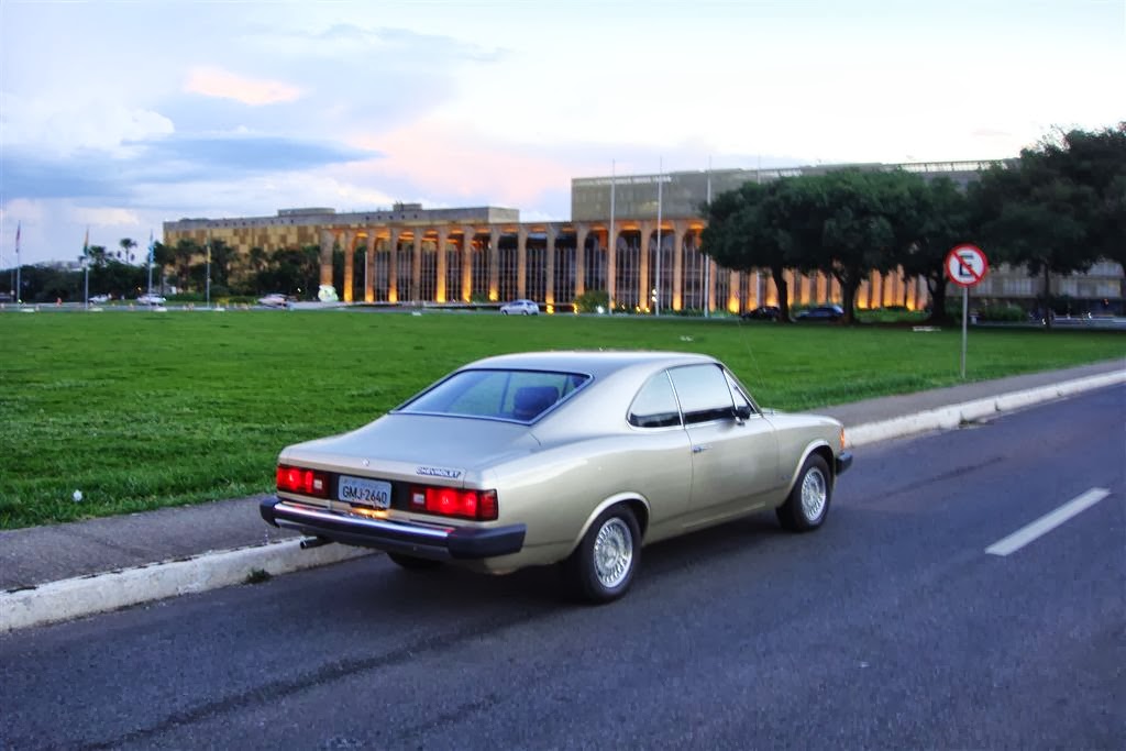 Chevrolet Opala 1982: Opala ao pôr-do-sol