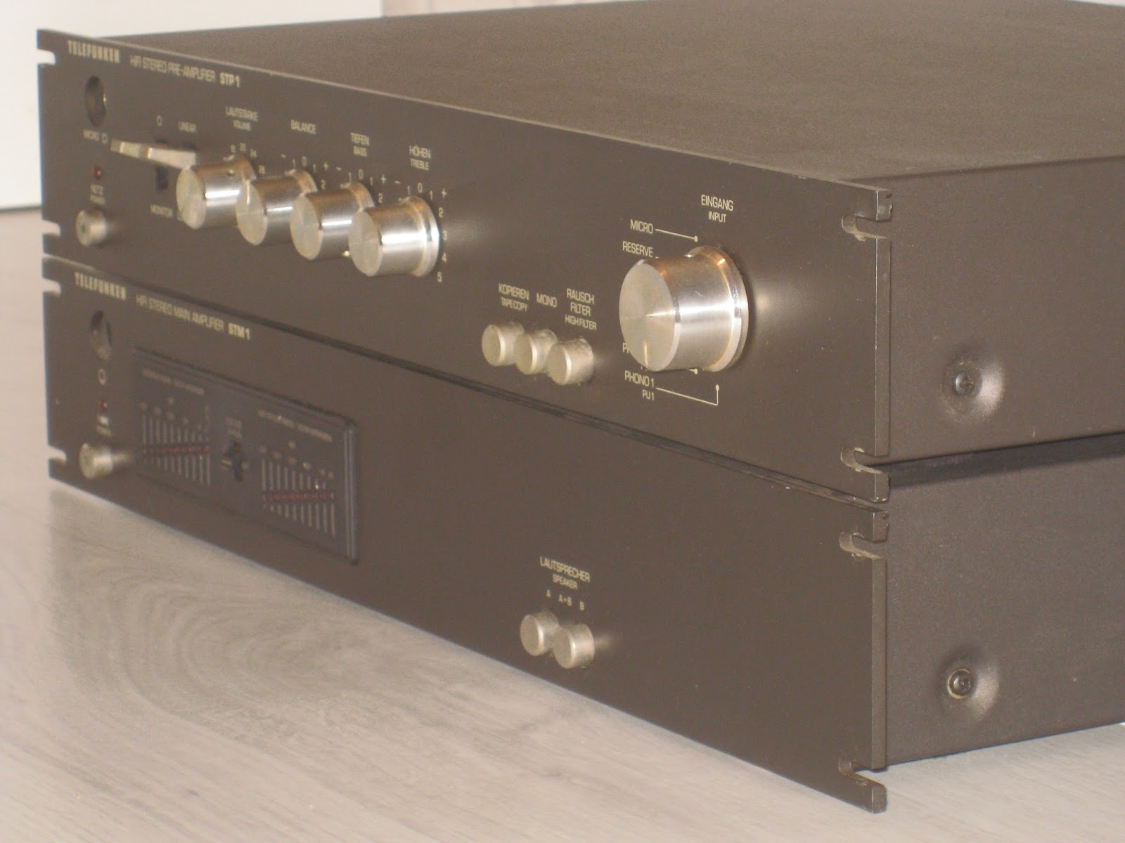 Infrequent Sound [sex.tex] technology: Telefunken STP1 HiFi Stereo Pre ...