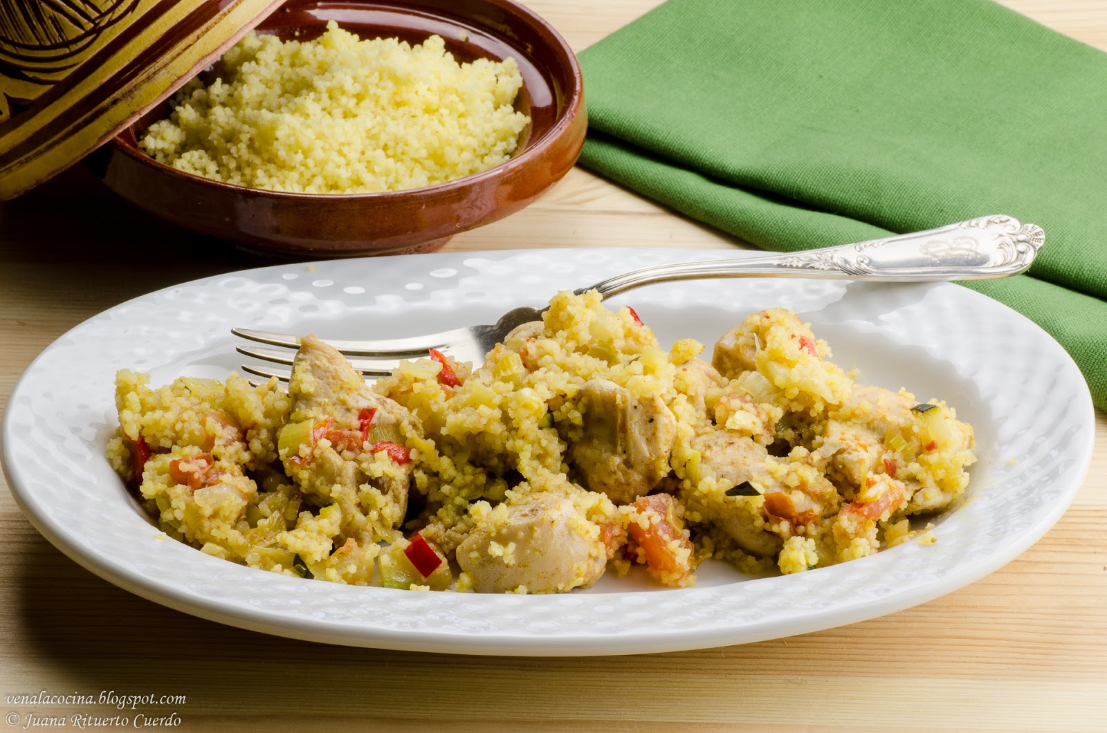 Pollo con verduras y cuscús