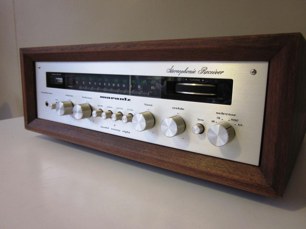 Speakerholic: Marantz Model 28