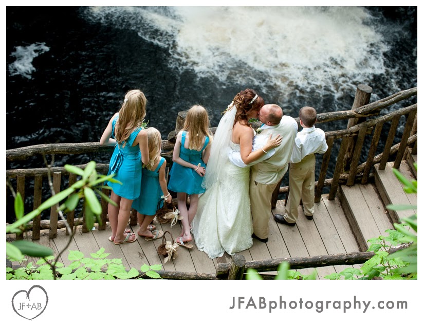 JF + AB Photography Blog: Sabrina and Anthony's wedding at Bushkill Falls