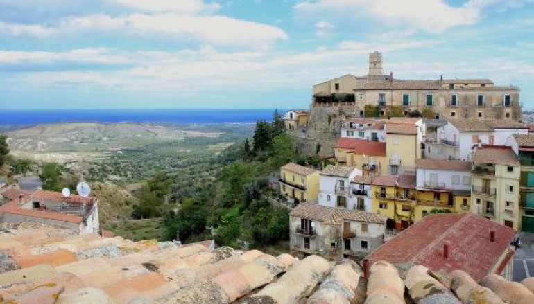 Filiconia Mariana: Crosia (CS) - Madonna della Pietà