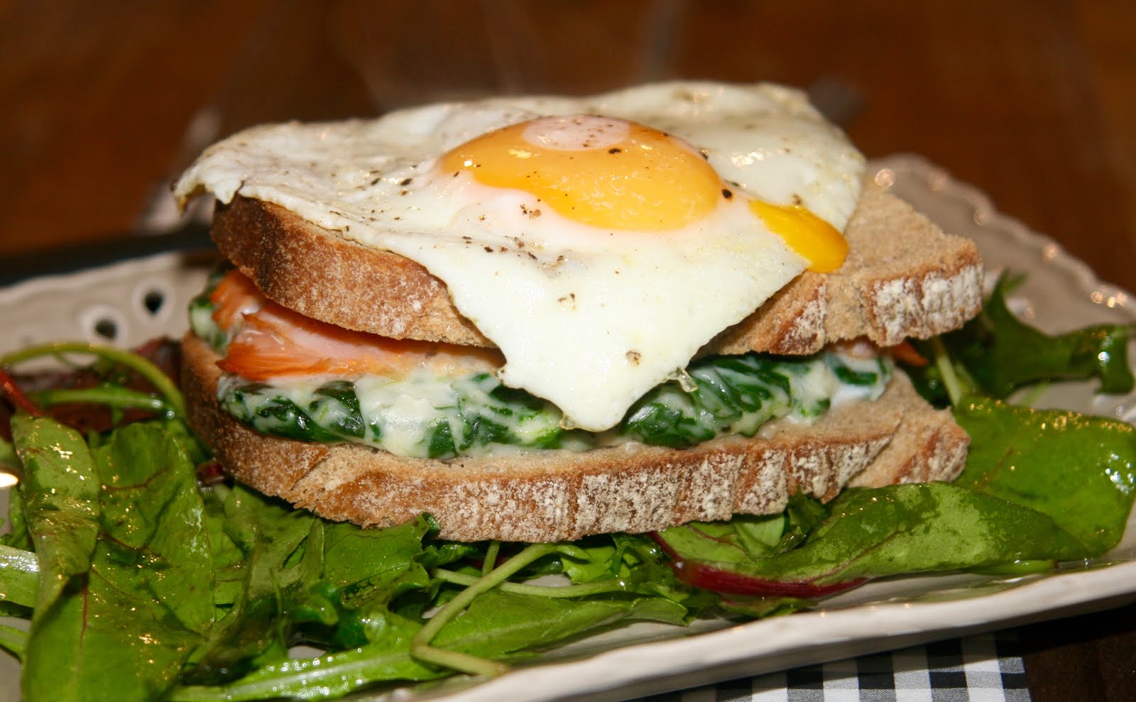 CROQUE-MONSIEUR SAUMON ÉPINARD