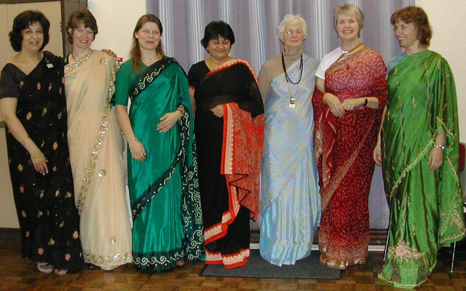 Agencia de Viajes India: El Sari un simbolo de elegancia