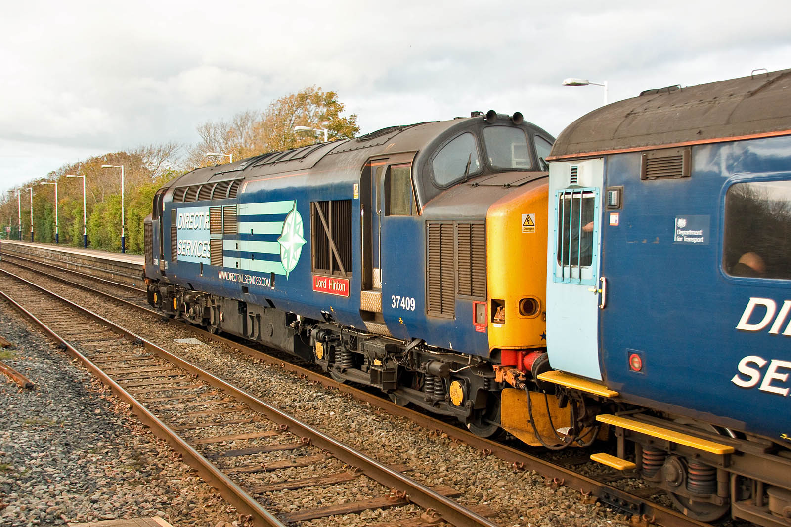 47s and other Classic Power at Southampton: Cumbrian Coast Class 37s ...
