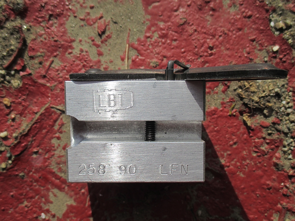 Tofazfou's HPA (high powered air gun) Expeditions: MOLDS, MOLDS, MOLDS