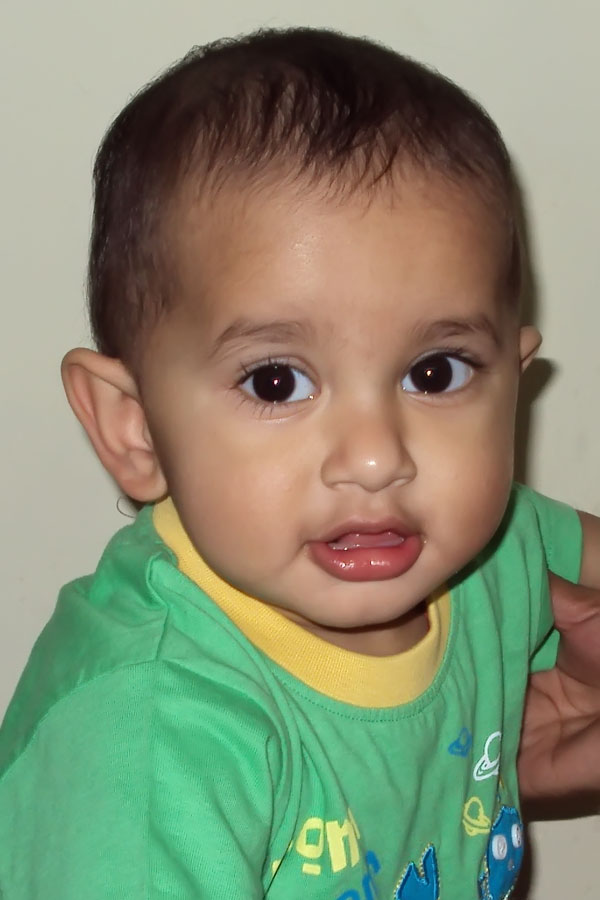 Welcome to the MY World of colors...!!: Cutest Kid ever..