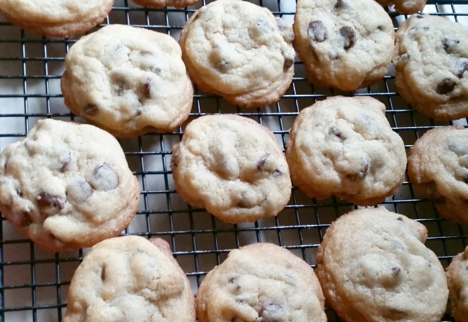 The Better Baker: Wendi's Awesome Chocolate Chip Cookies