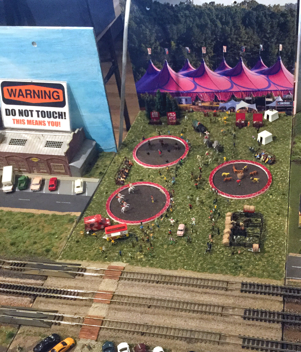 Peninsula Ntrak: Club Module Gallery