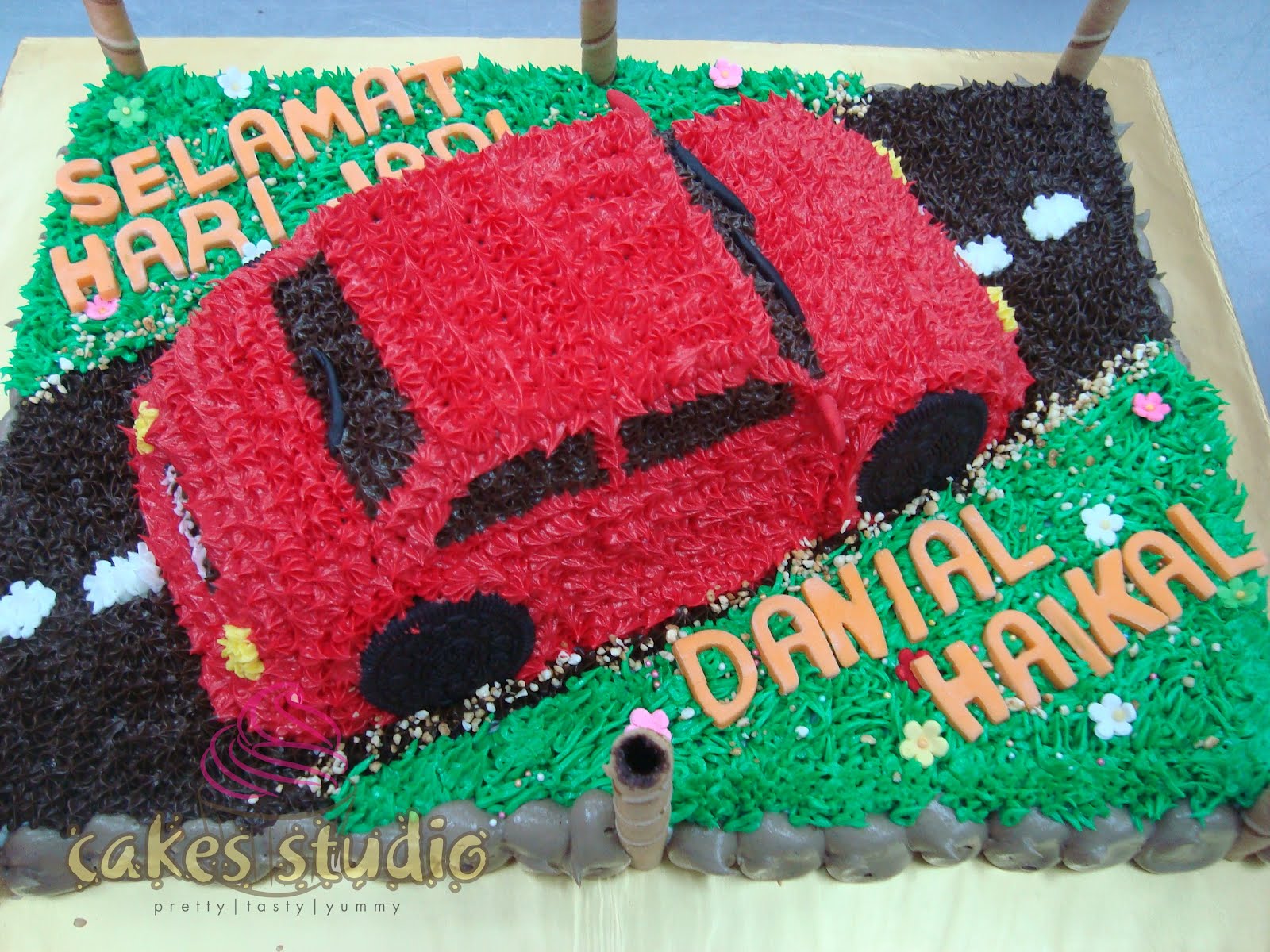 CAKES STUDIO: KEK BIRTHDAY (SPECIAL FOR KIDS)