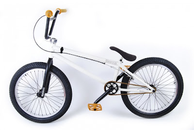 TheBikeCheck: 2011 Fly Bikes Custom Builds