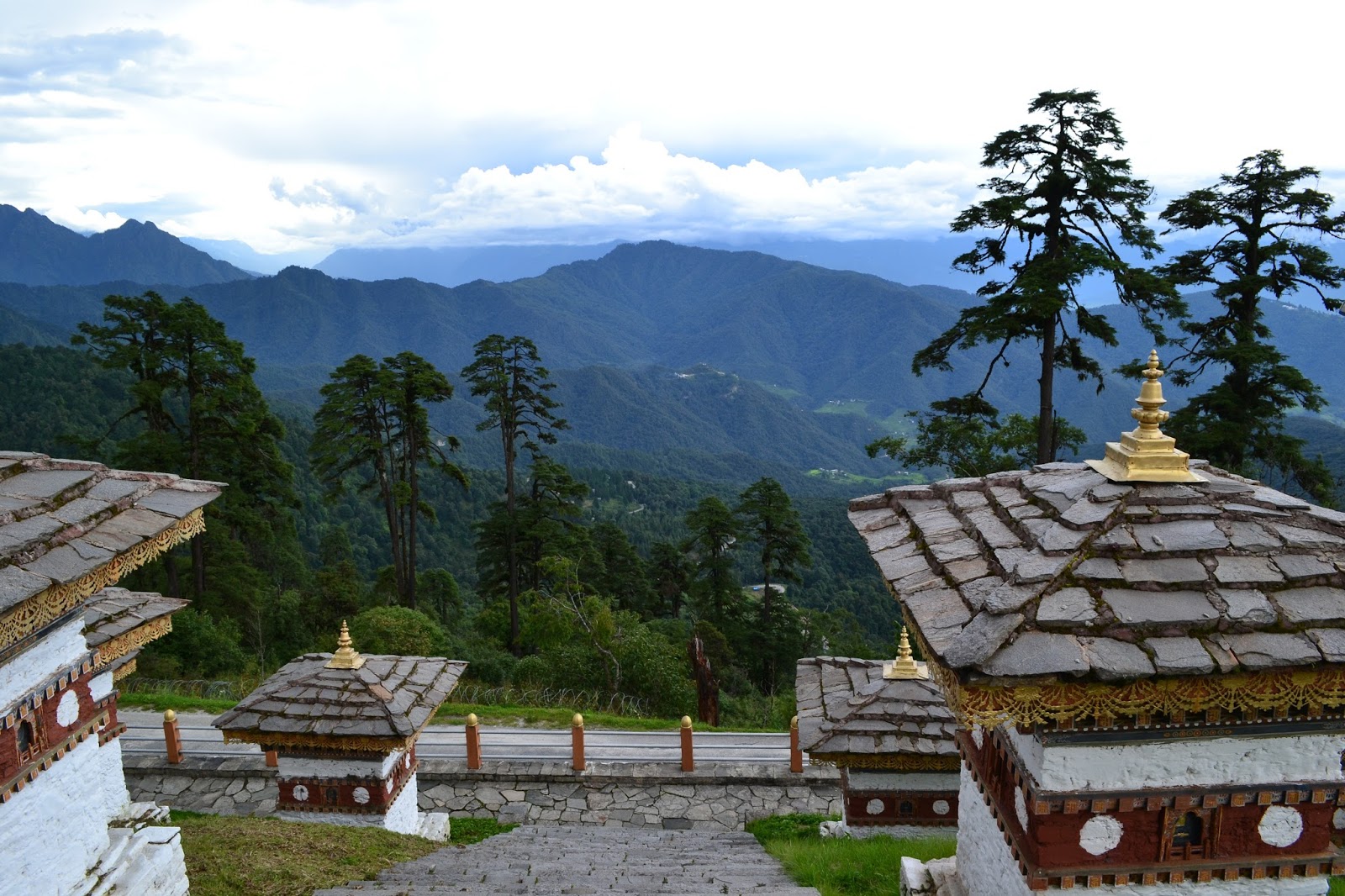 The Americans WILL come: Dochula Pass