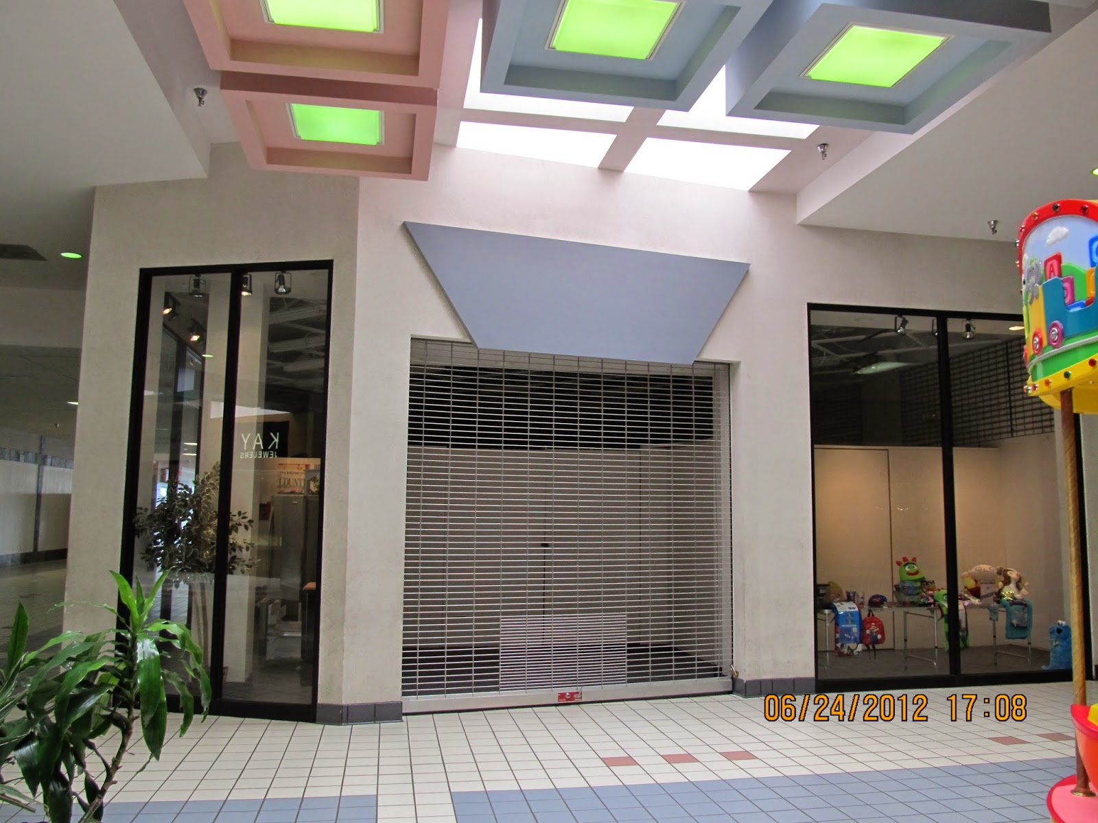 Trip to the Mall: Peru Mall-(Peru, IL)