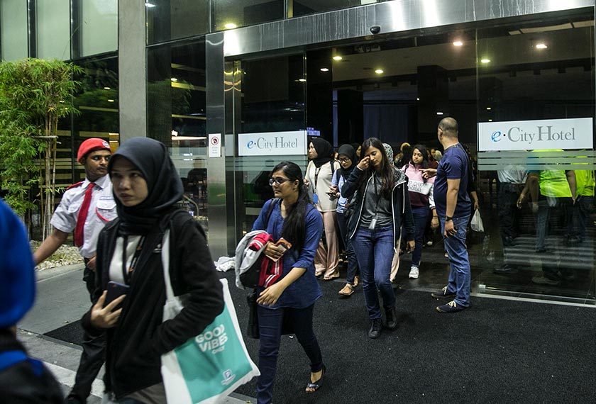 12 Kronologi Insiden Rusuhan Di Kuil Sri Maha Mariamman USJ 25, Putra ...