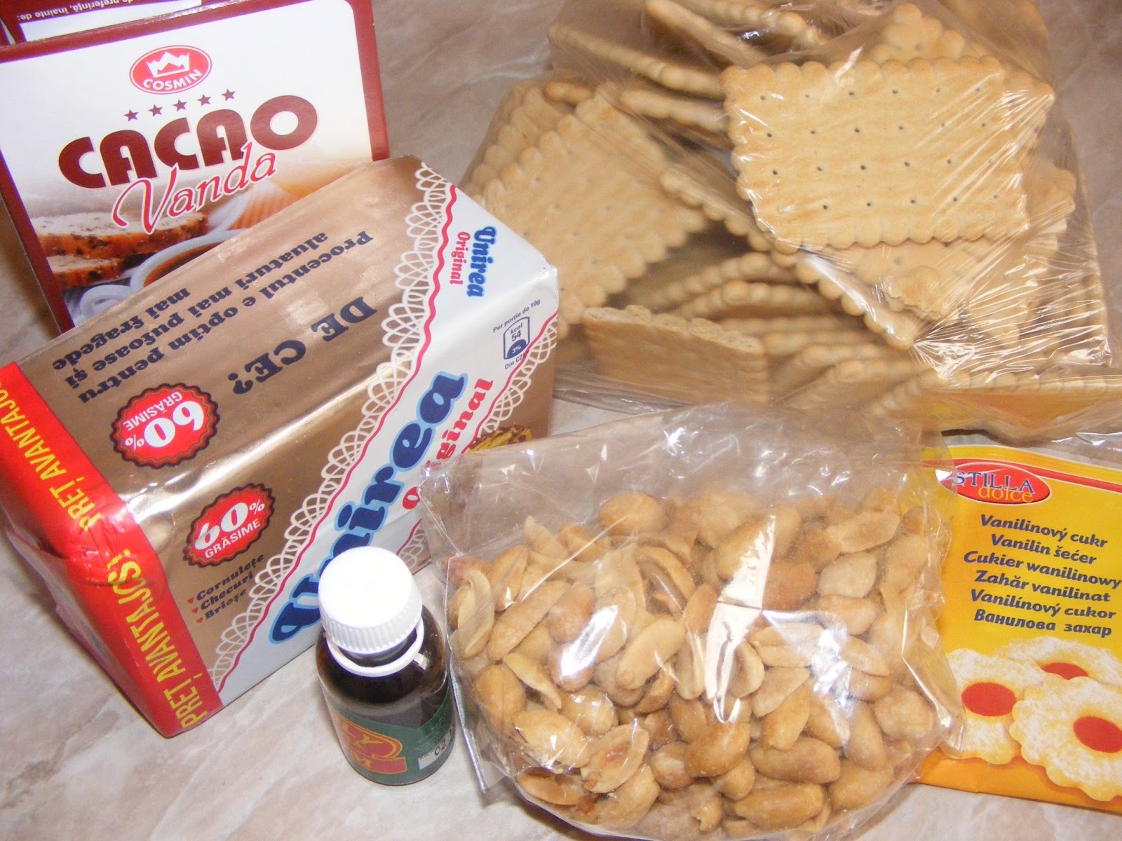 Salam de biscuiti de post Retete Salam De Biscuiti | Preparatedevis.ro Salam de biscuiti de post Retete Salam De Biscuiti | Preparatedevis.ro