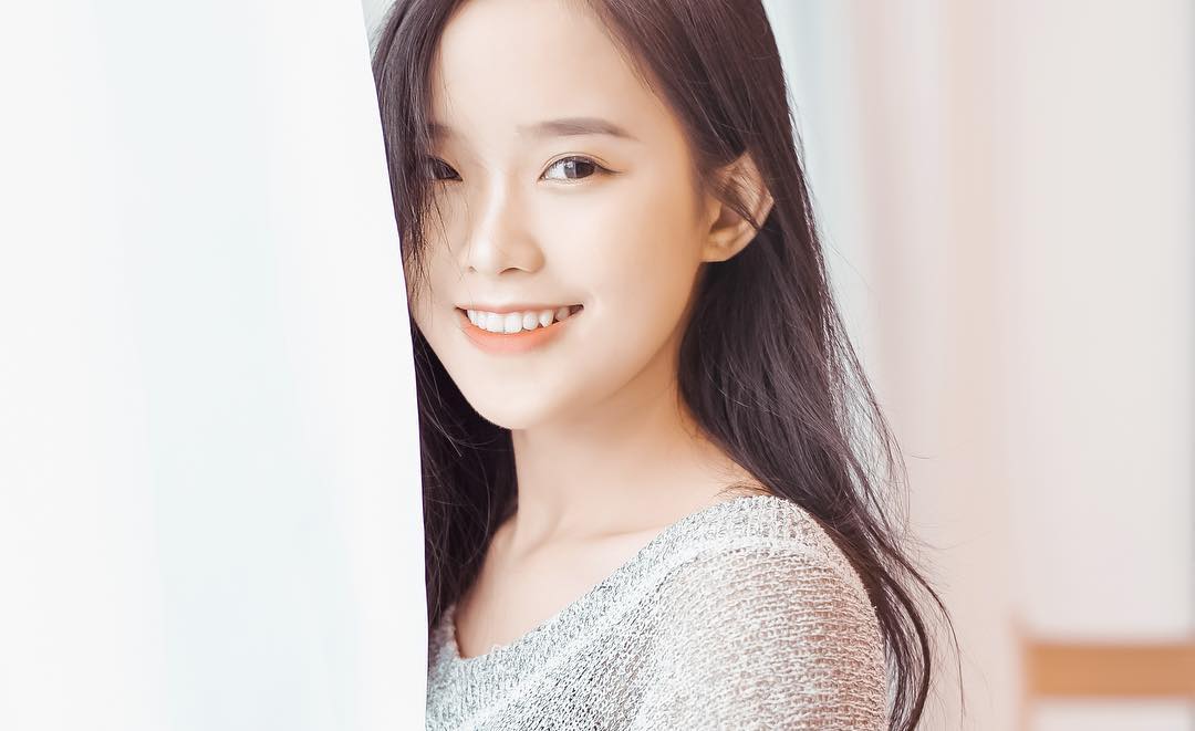 Hà Him - Hãy cứ thả thính khi còn có thể | Dân 47 - Website Giải Trí ...