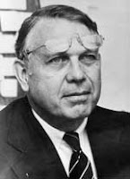 Encyclopedia of American Loons: #1750: Richard Hoskins