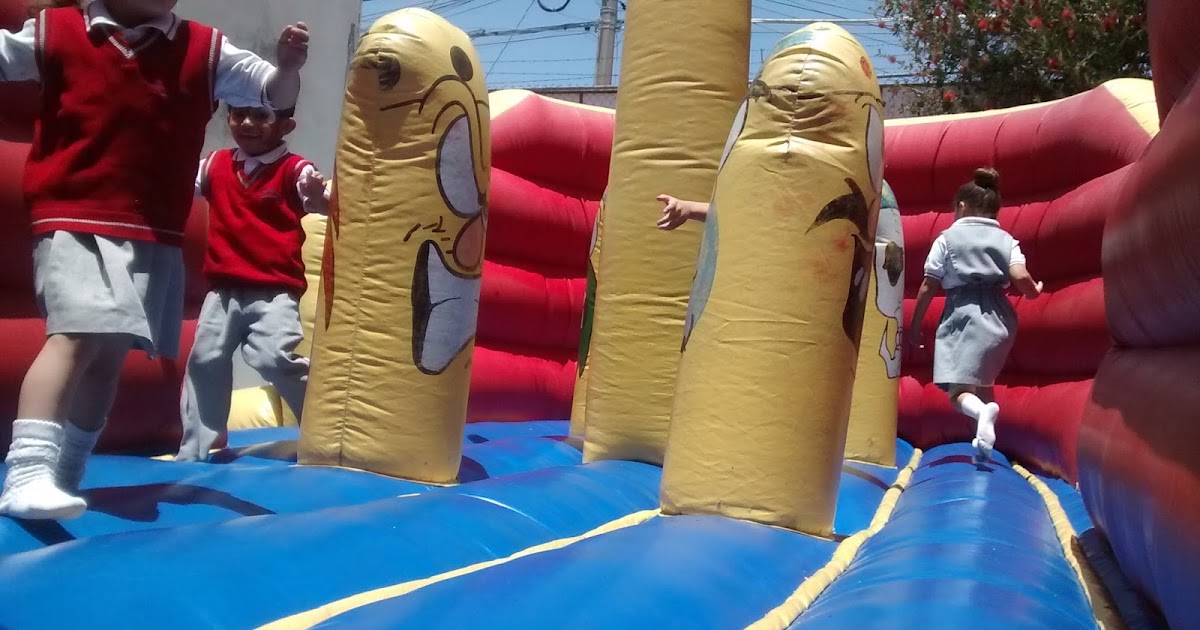 Colegio Pablo de Ballester: Felicidades a todos los niños!!