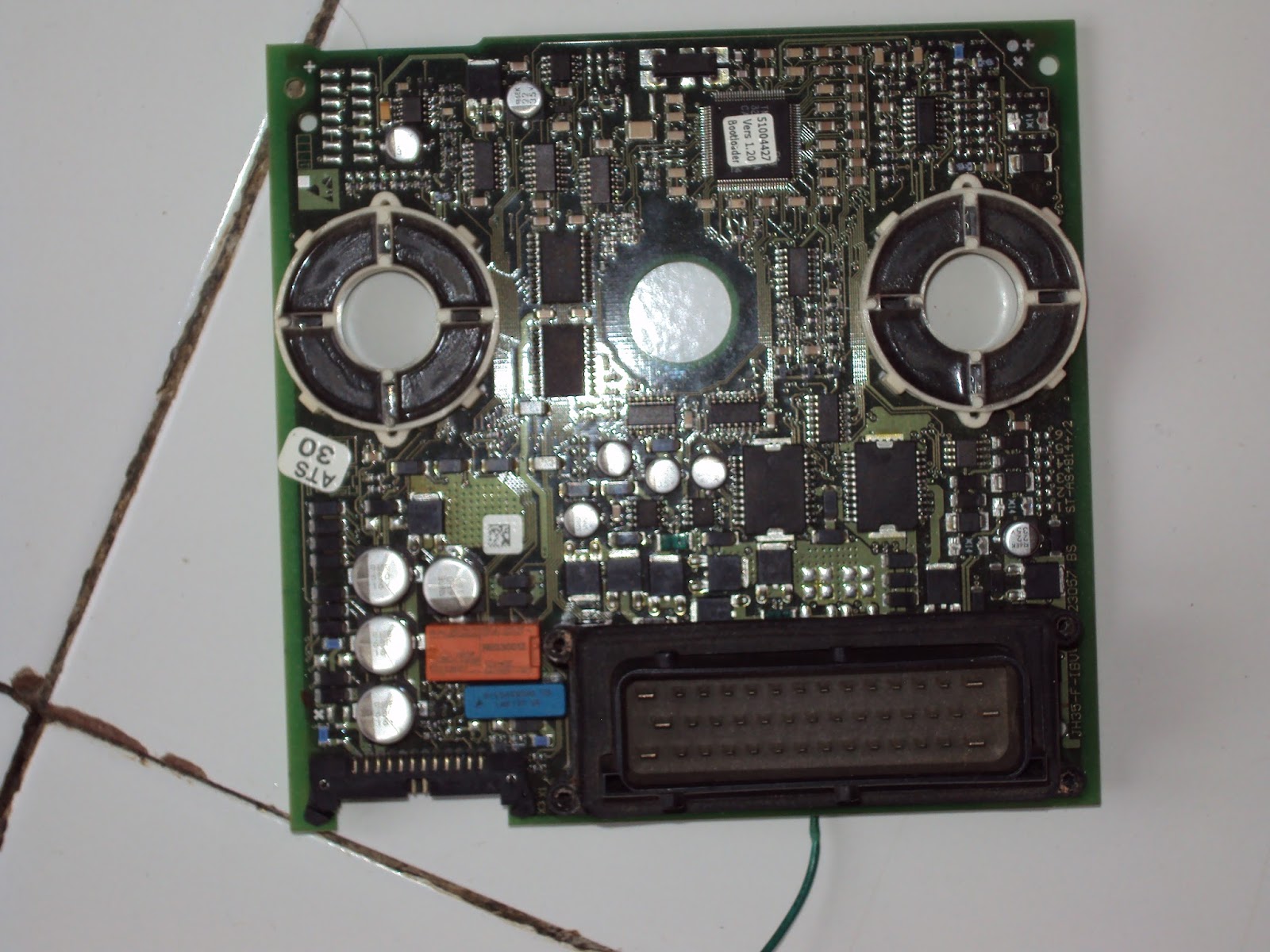 CV. IKHSANI ABADI SAKTI: Servis dan Perbaikan Printed Circuit Board ...