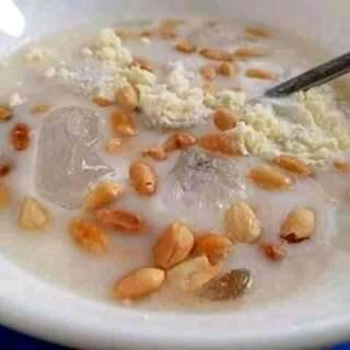 We Have Been Drinking Garri Since 18BC - Nigerians Reacts To Medical ...
