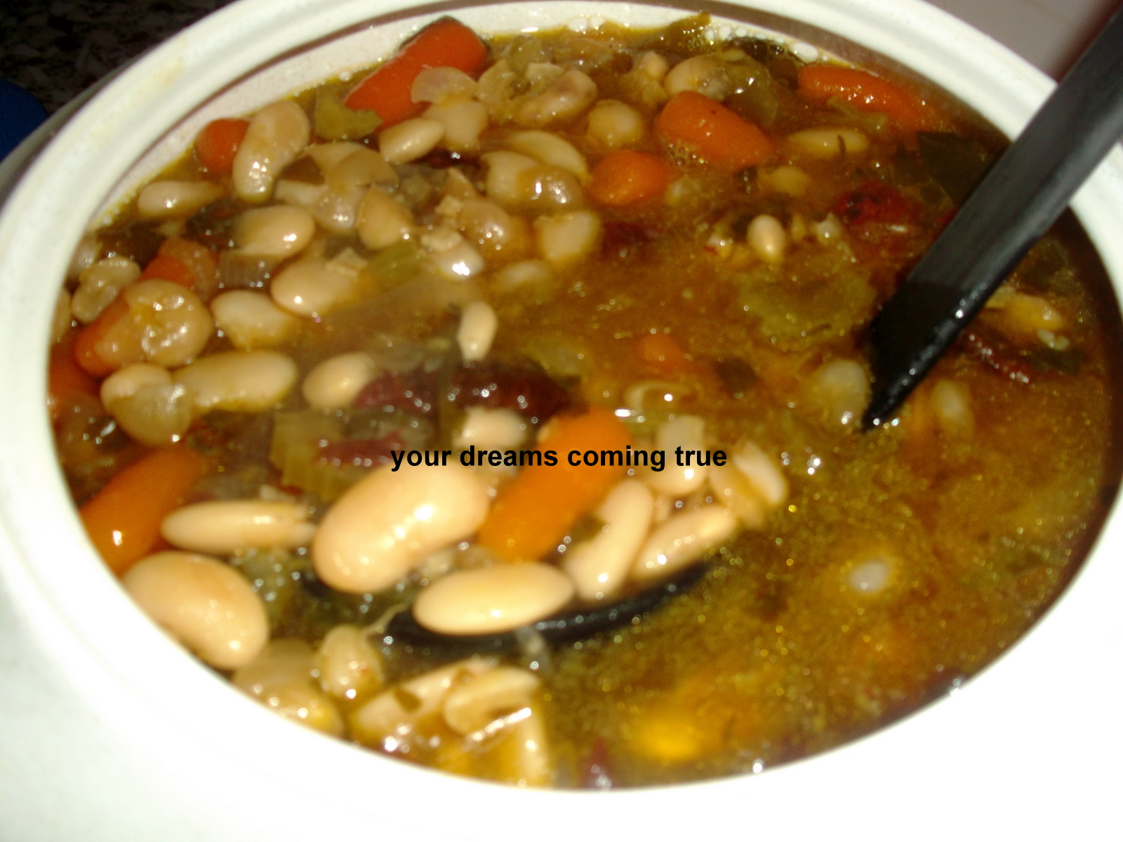 Φασολάδα (Fassoláda)... My Greek Small White Bean Soup