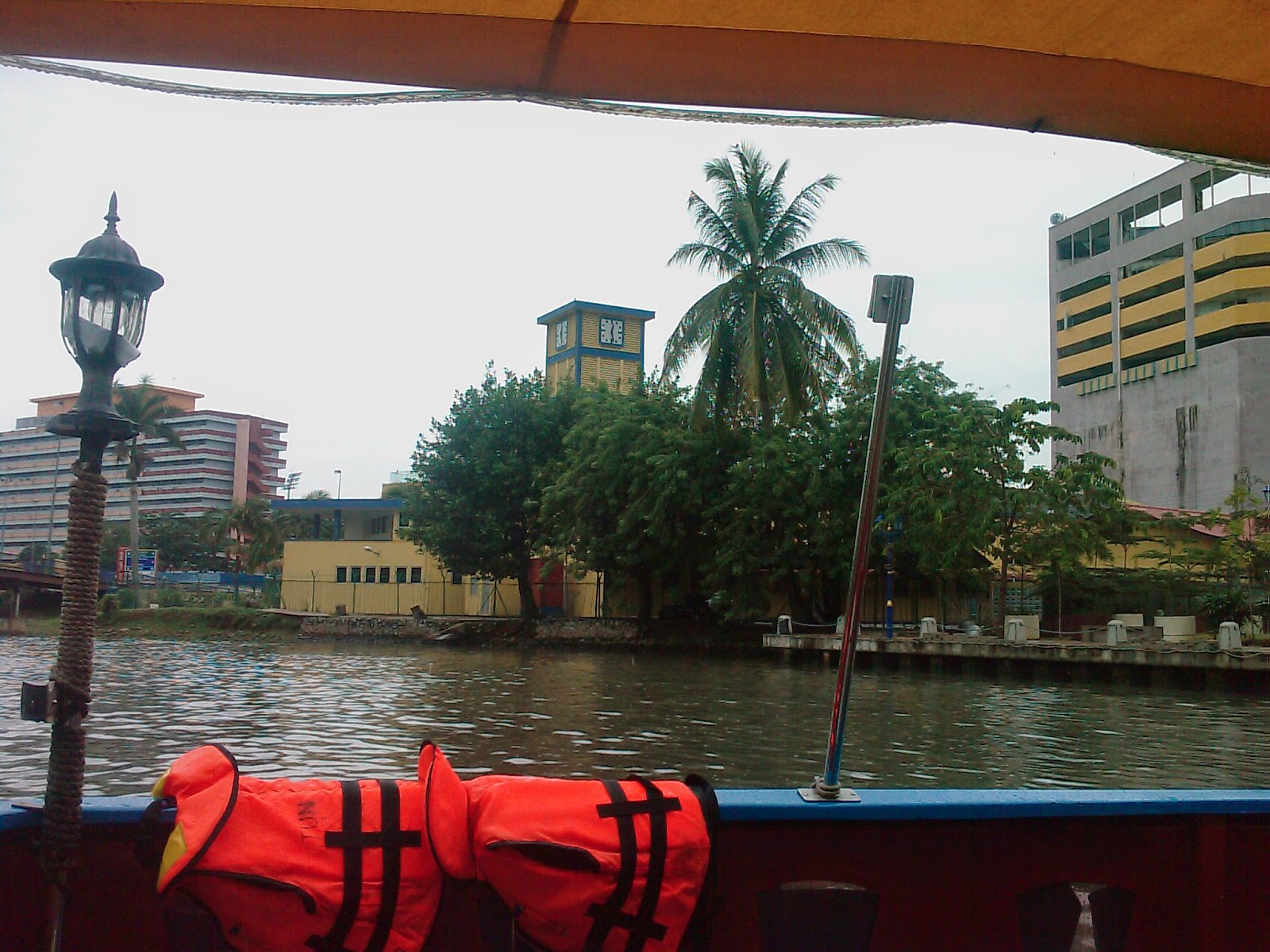 Baiduri Melaka Homestay: Lokasi Menarik Melaka # 3 : Naik Bot Sepanjang ...