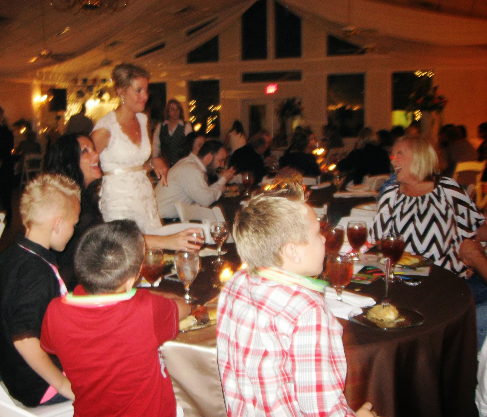 Walnut Creek Chapel: Melissa Geiger & Brandon Kitch Walnut Creek Chapel ...