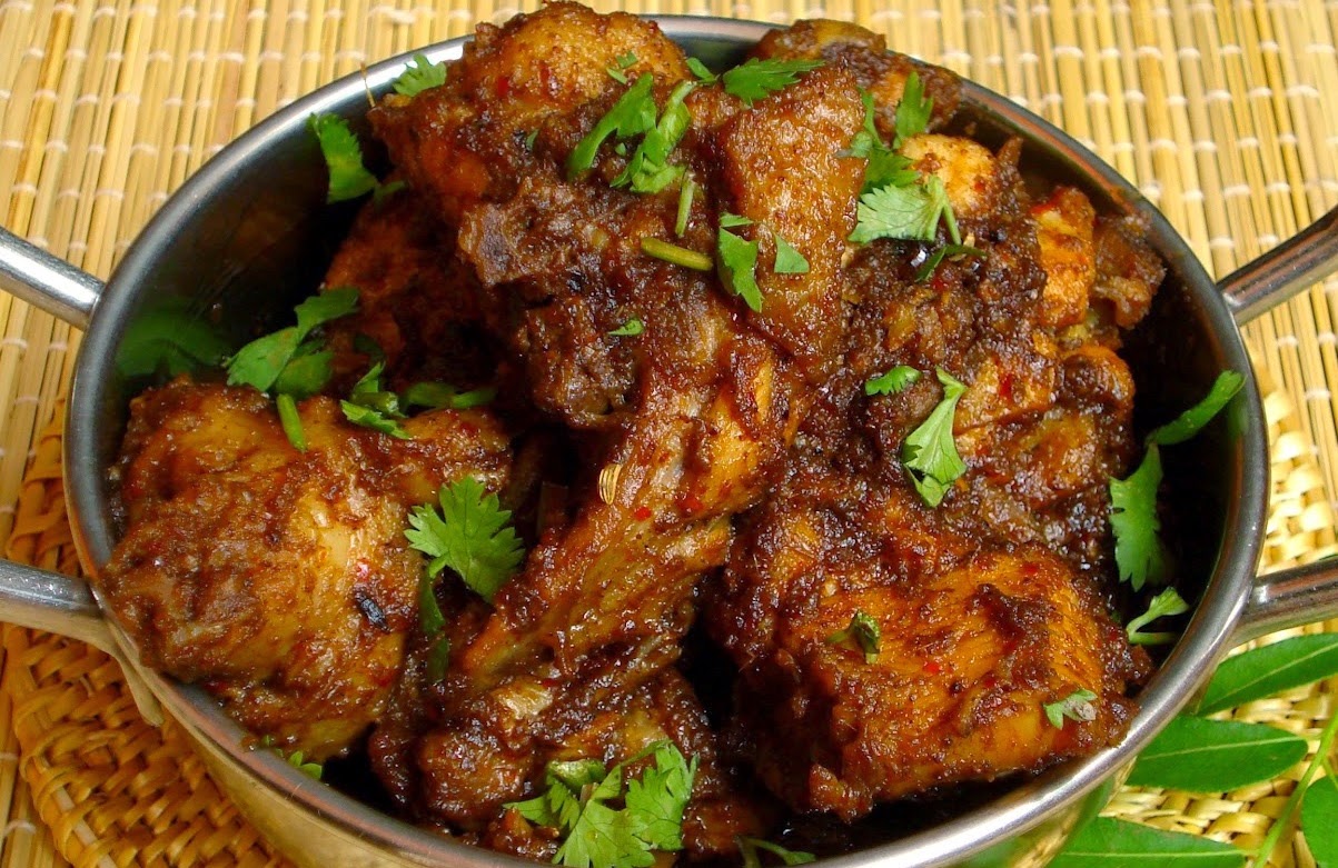 Richa Loves Cooking: Recipe of Kozhi Chettinad (Chettinad chicken)