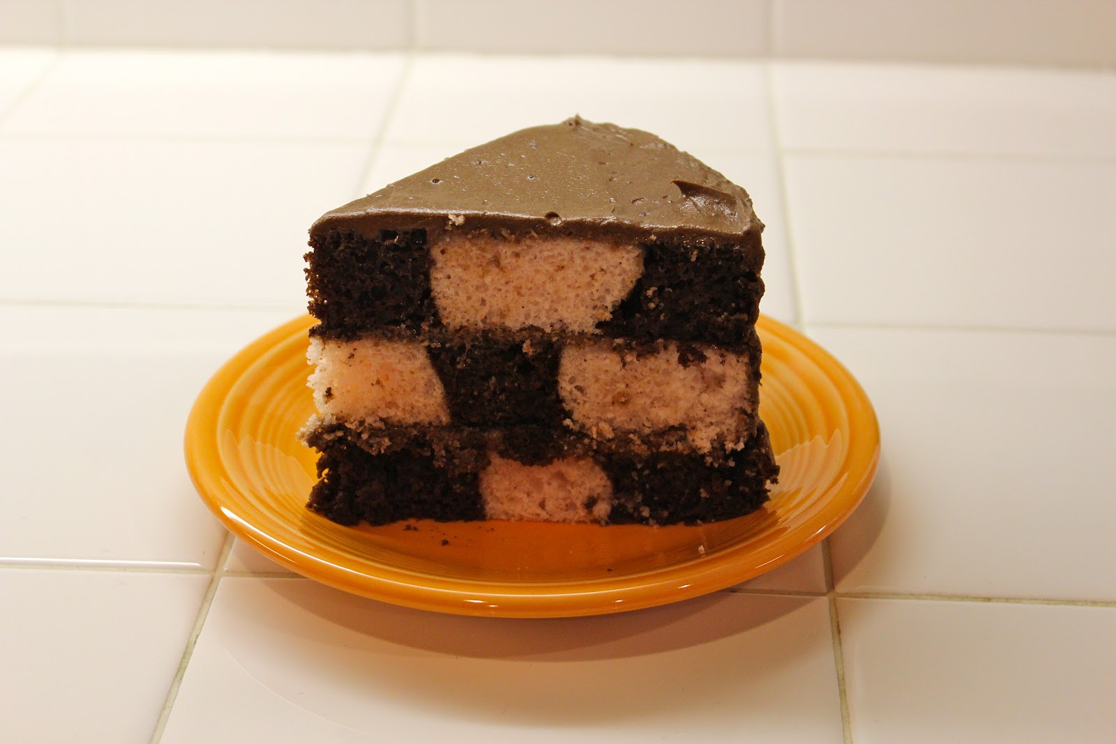 Her Kitchen and Crafts: Checkered Cake