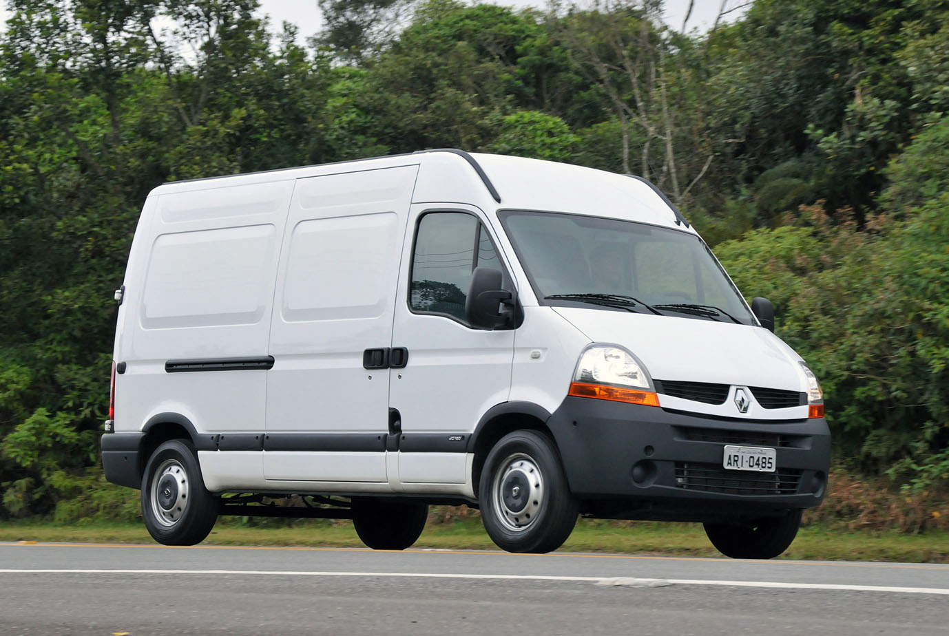 Lanzamiento: Renault Master : Autoblog Uruguay | Autoblog.com.uy