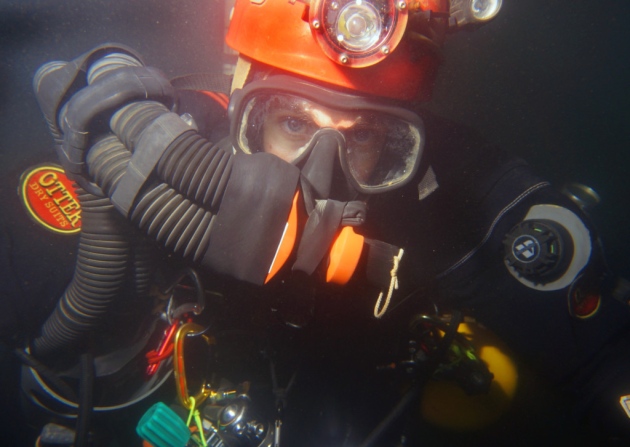 ASSONET: Interview: Chris Jewell, the Somerset cave diver involved in ...
