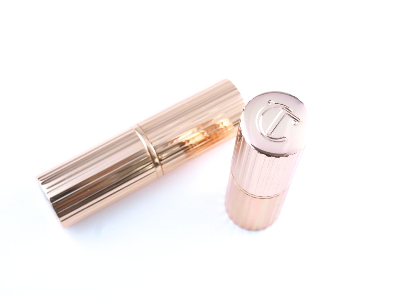 Charlotte Tilbury Matte Revolution Lipsticks In Very Victoria And Bond Girl Review And