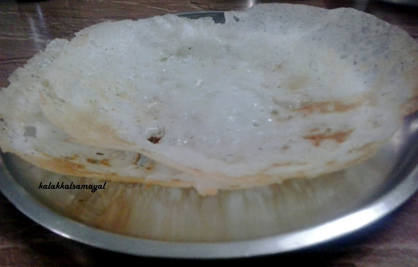 kalakkalsamayal: Appam Kerala Style 1