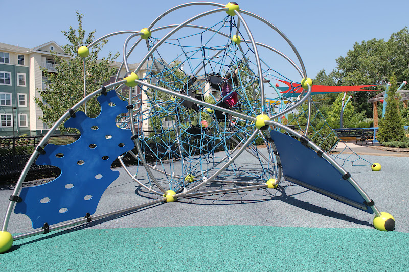 Playground Hopping: Chelsea Playgrounds - KaBoom