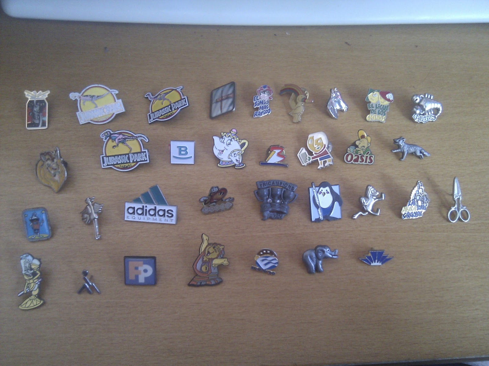 Coleccionista Pins en Vigo