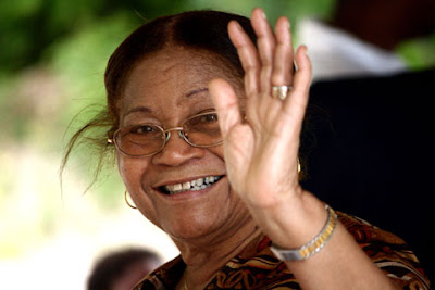 Le Coin de Pierre: Madame Roger Anglade