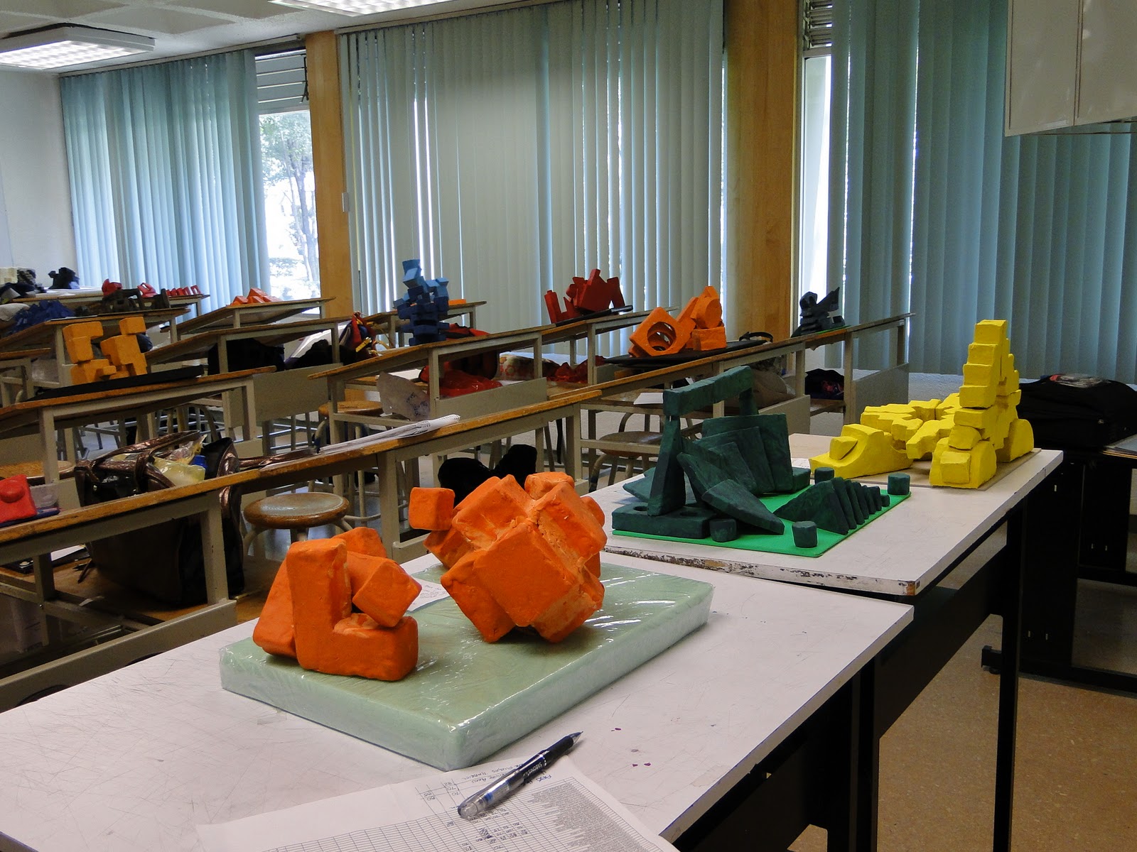 PROYECTOS ARQUITECTONICOS I: TRANSFORMACION DEL CUBO DE FORMA PLASTICA