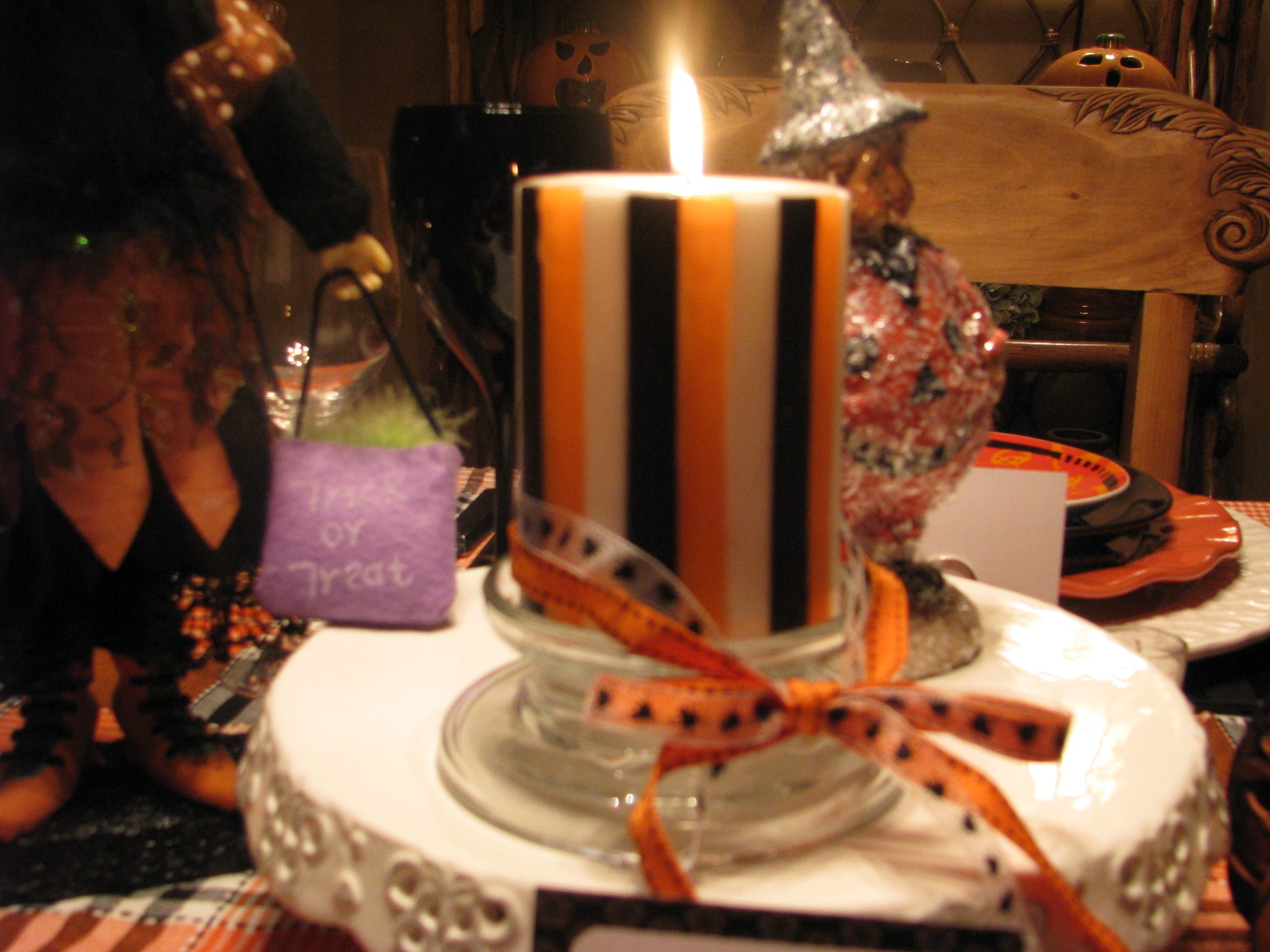 Designs by Pinky: ~~~A BeWITCHing Table!!!~~~