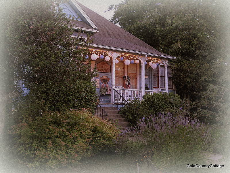 GoldCountryCottage: COTTAGE AMERICA...