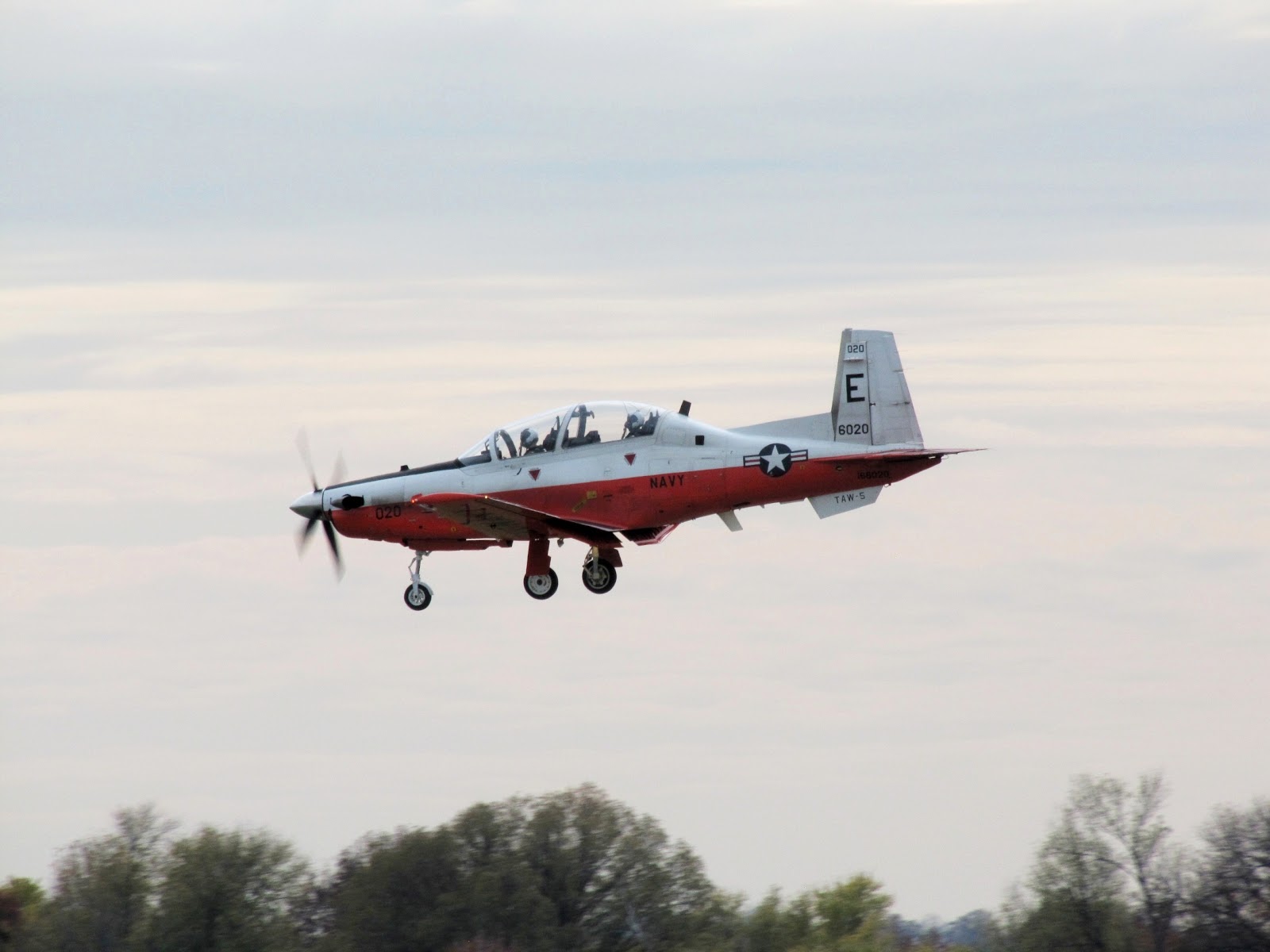 The Aero Experience: Sightings: T-6B Texan IIs Make Stop in St. Louis Area