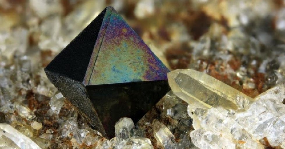 Pengertian Sumber Daya Mineral dan Klasifikasinya-TERLENGKAP