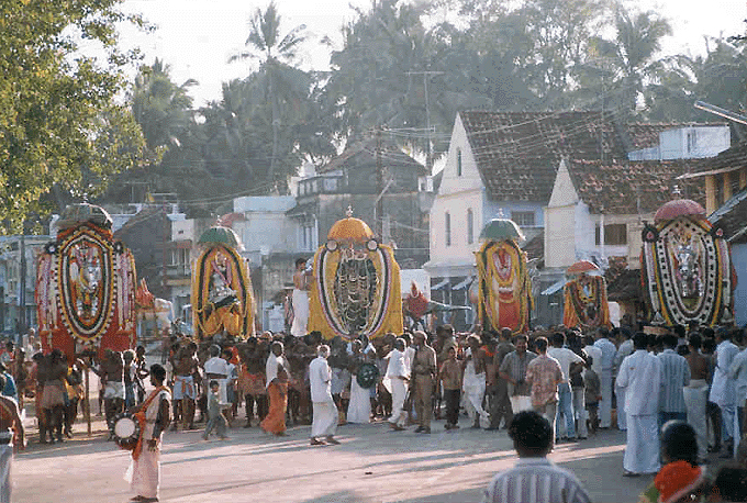 Tamilnadu Tourism: Thanumalayan Temple, Suchindram – The Temple