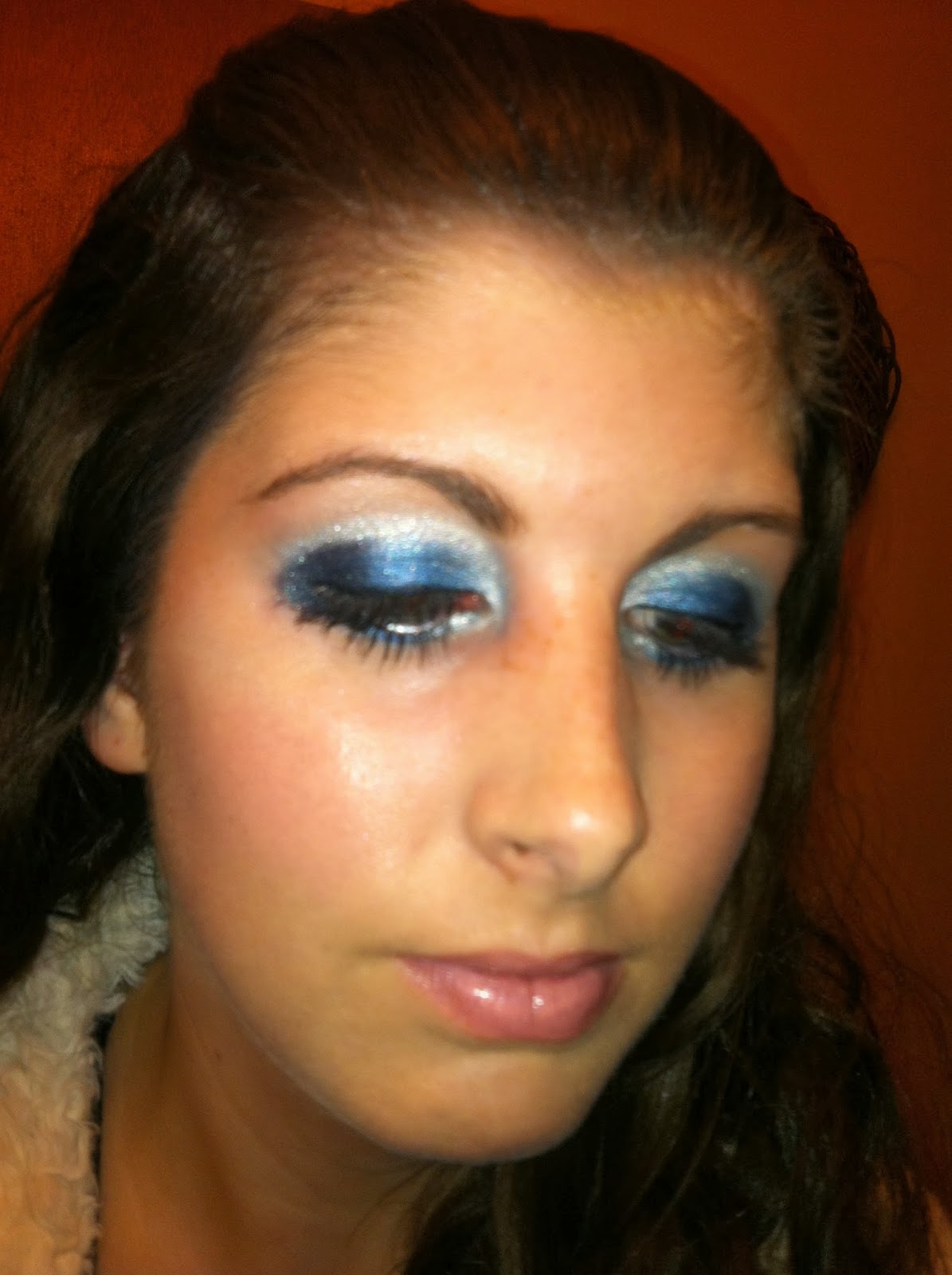 Lets makeup: Makeup Look of the Season: Disney Frozen Inspired Look!