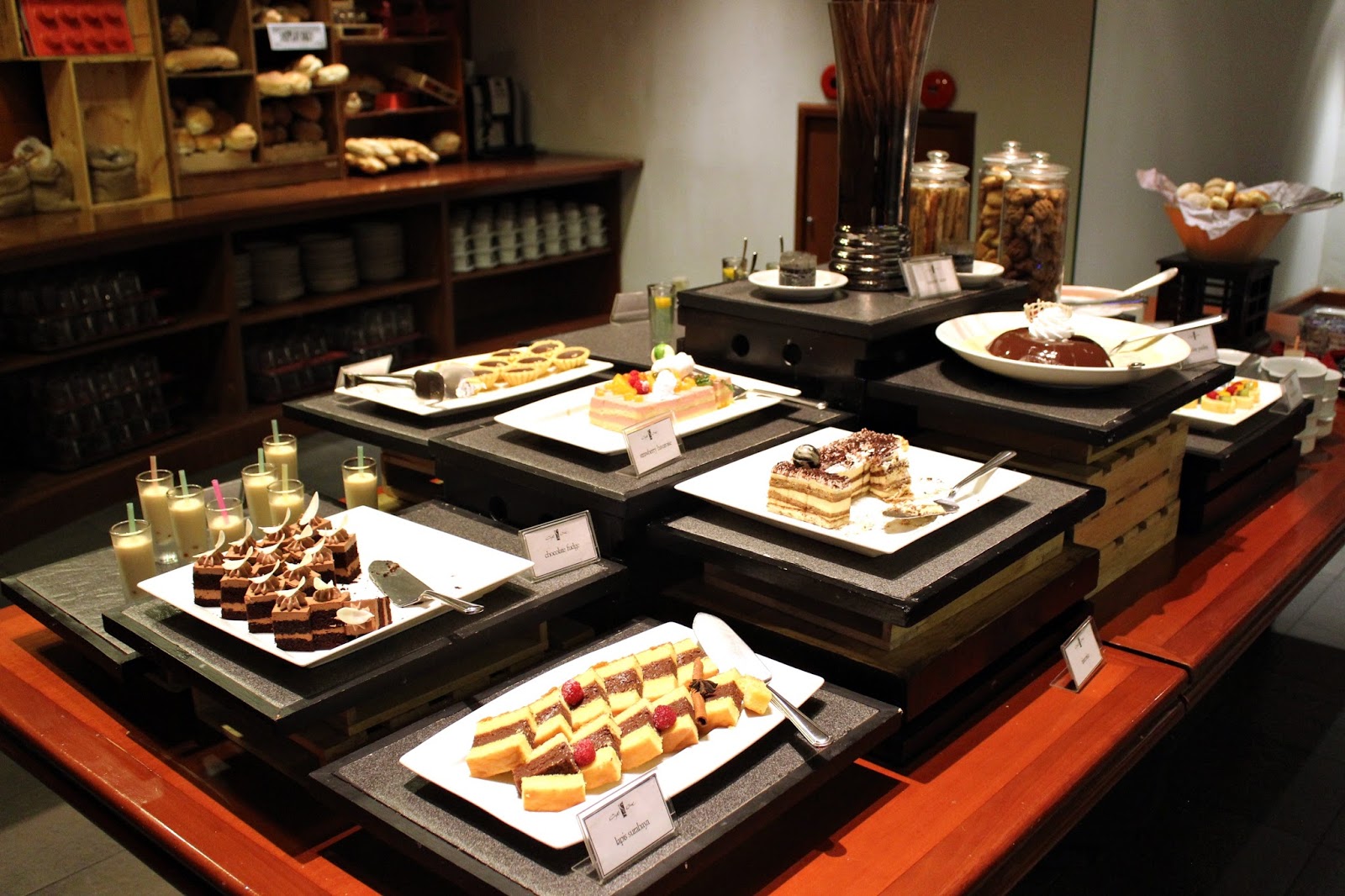 13 Ghosts Spooky Halloween Buffet at Cafe One, The Park Lane Hotel ...