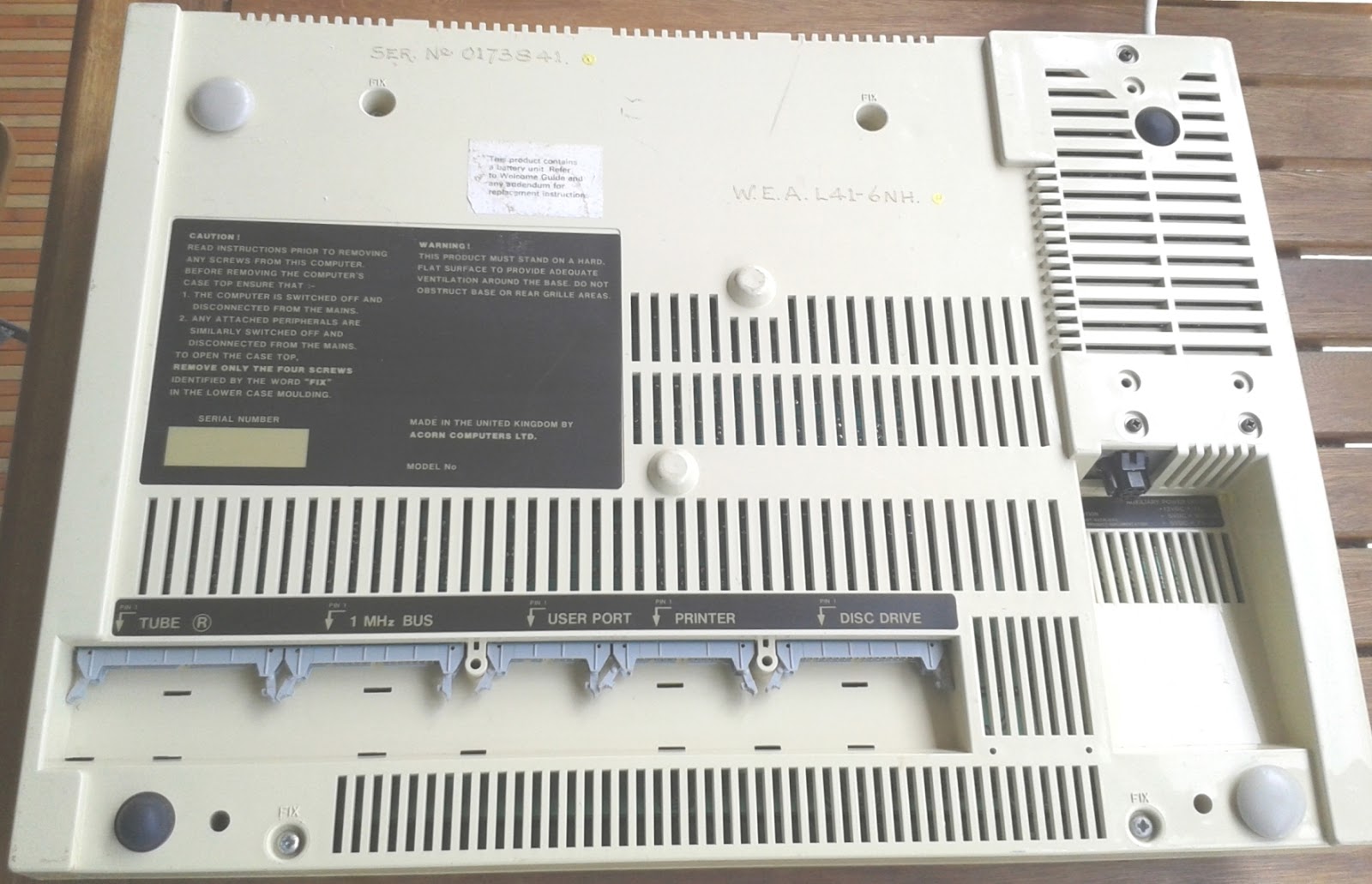 Retro Ordenadores Orty: Acorn BBC Master 128 (1986)