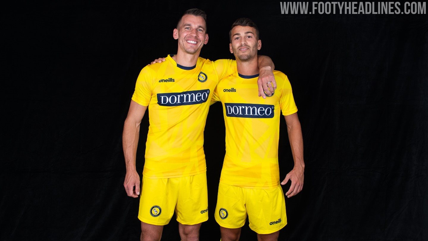 Wycombe Wanderers 19-20 Kits Revealed - Footy Headlines