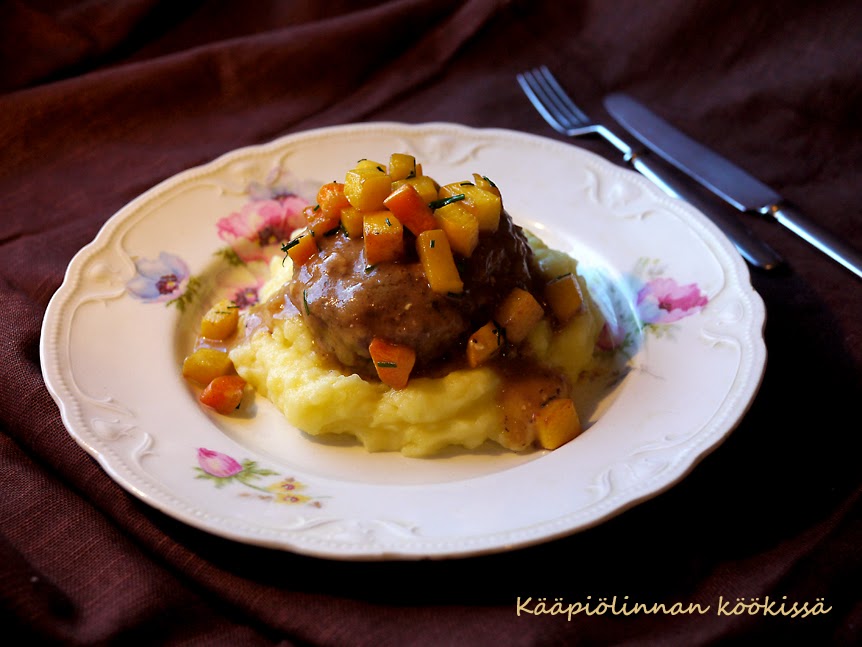 Kääpiölinnan köökissä: Kadonneen lihapullareseptin metsästys - mumman ...