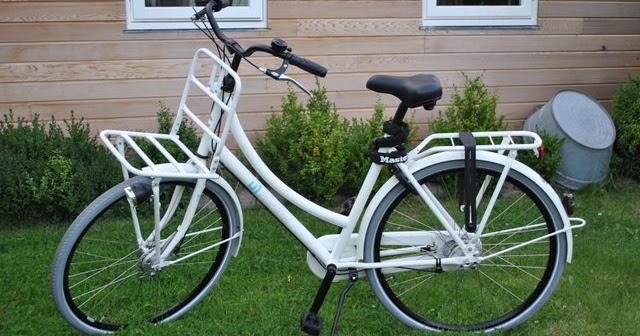 The Garden Room: Witte fiets
