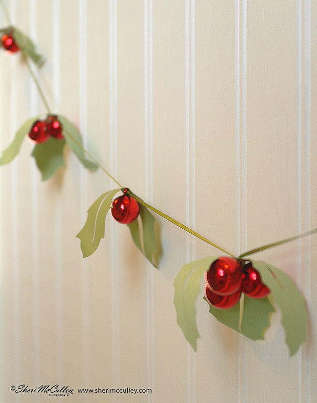 Sheri McCulley Studio: Have a Holly-Bally Christmas!